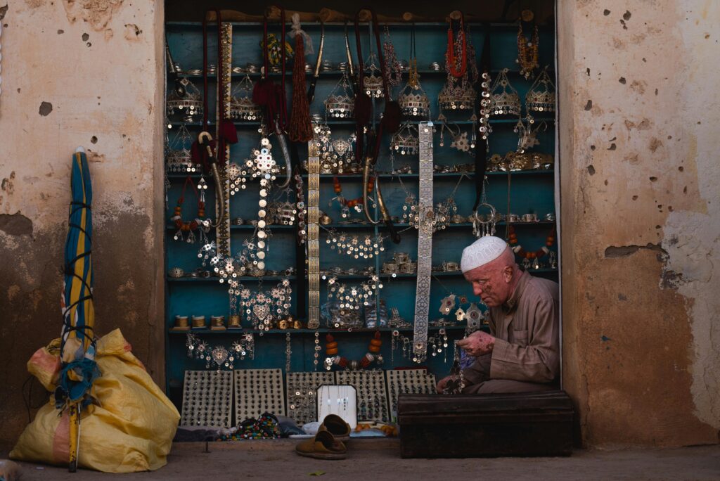 Moroccan Silver Jewelry: Craftsmanship and Tradition in Chefchaouen ...